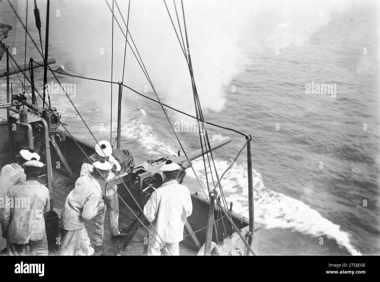 02/28/1915. The French squadron in the Dardanelles. Gunners Firing a ...