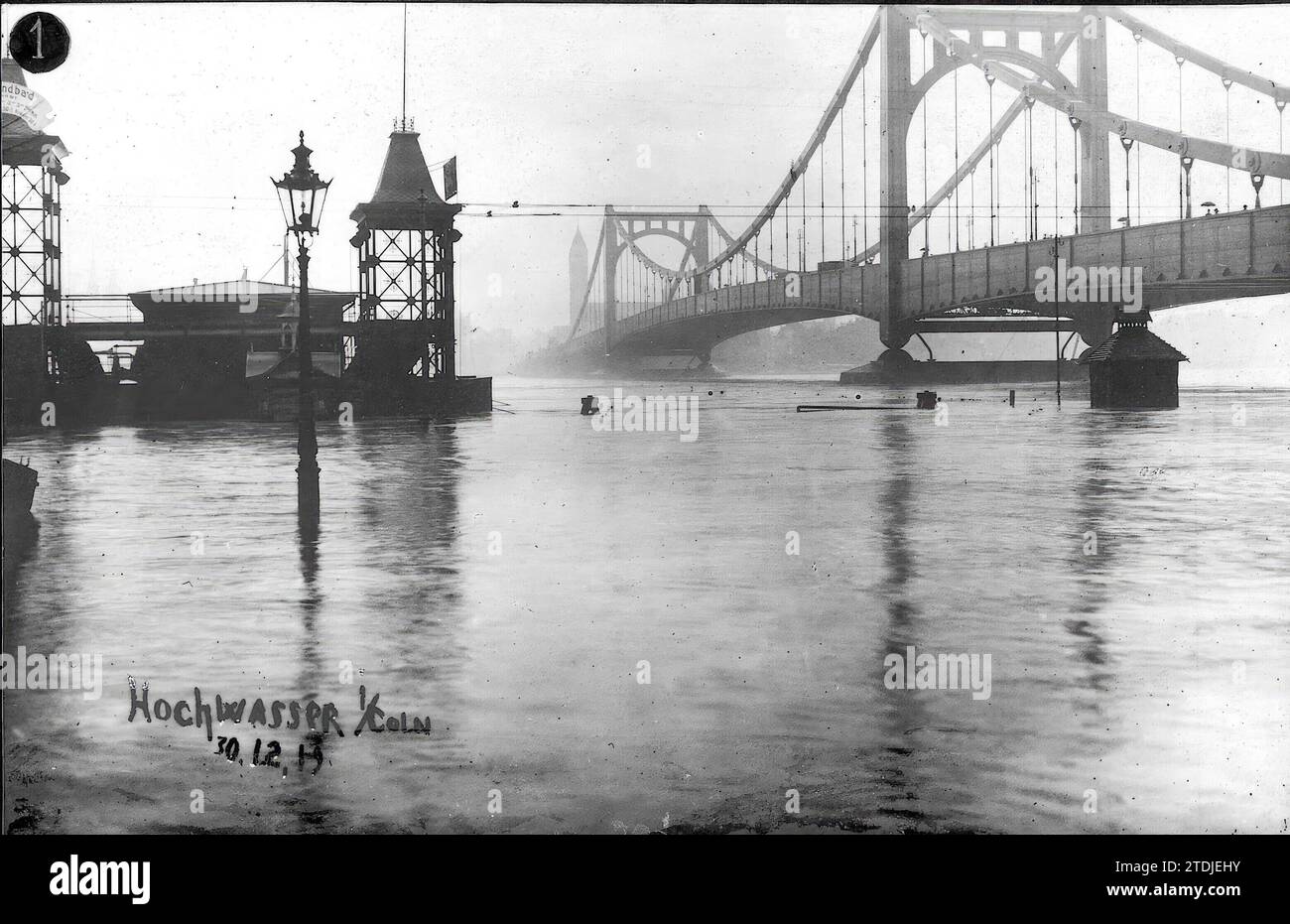 01/09/1920. Germany. Rhine flood. The River flooded the new Colonia ...