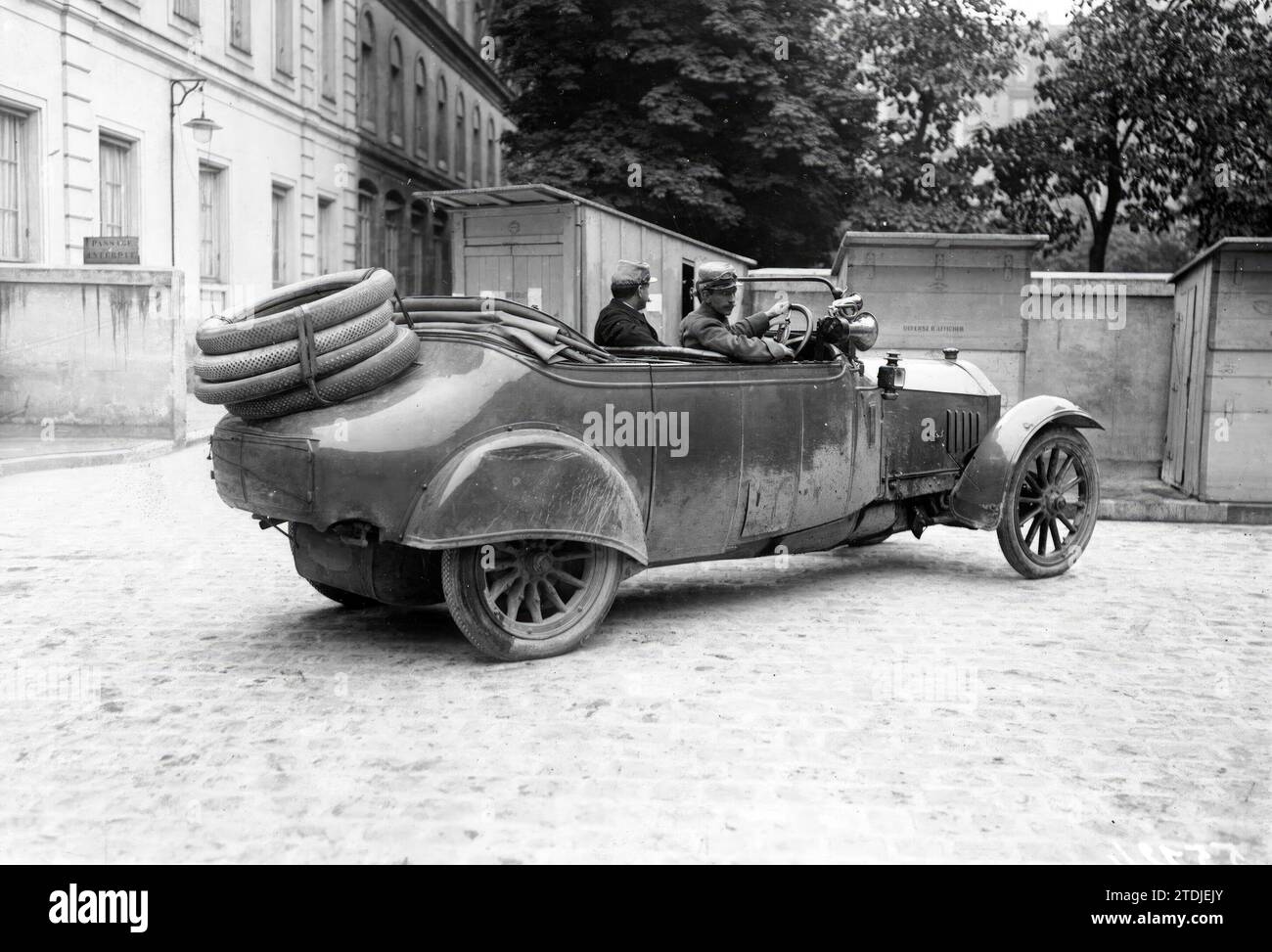 09/30/1914. Useful War Loot. German armored car taken by the French ...