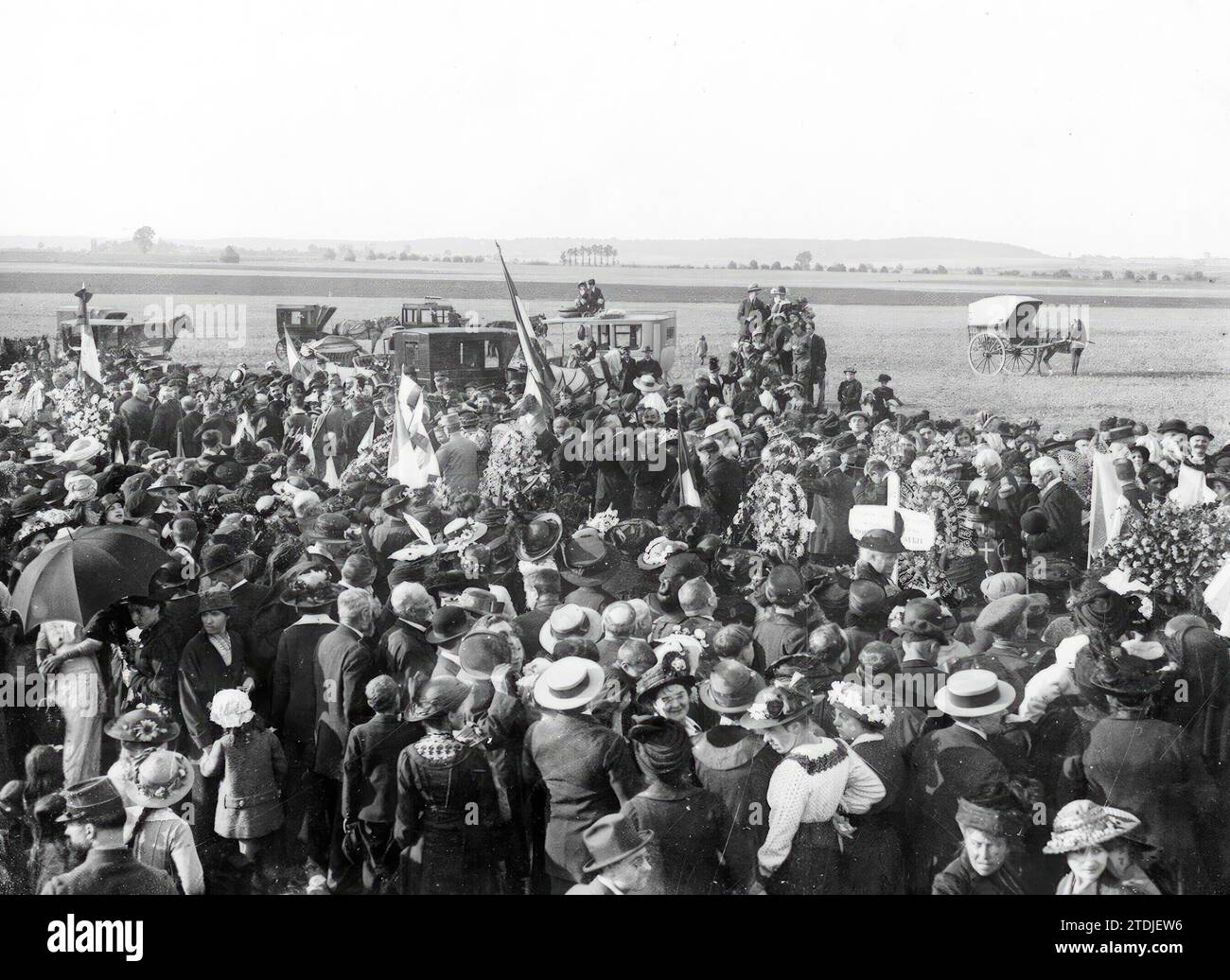 08/31/1915. Anniversary of the Battle of the Marne. Pilgrimage to the ...