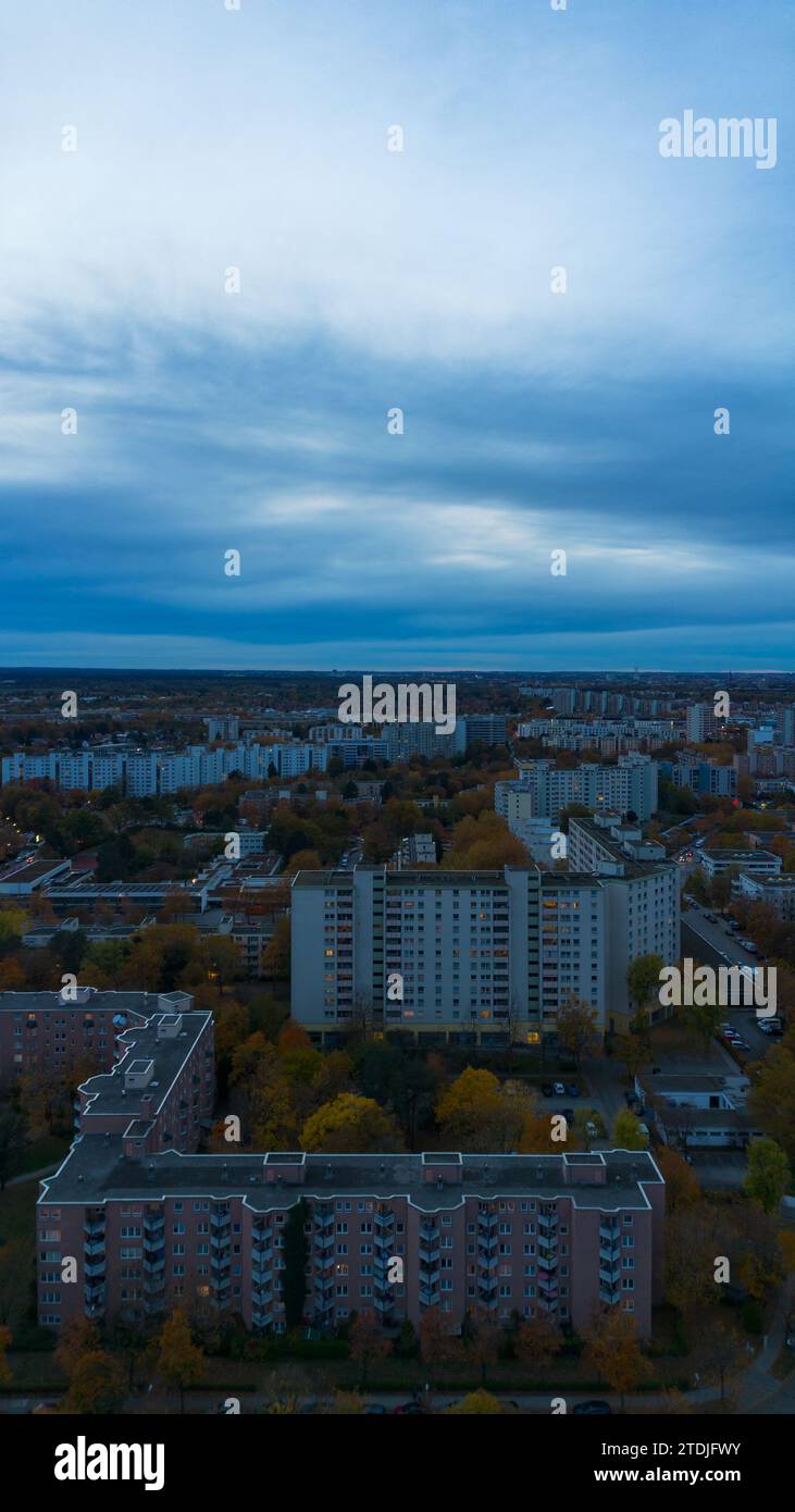 Photo of buildings hi-res stock photography and images - Alamy