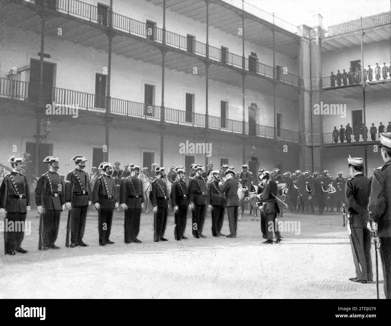 Barcelona, 01/28/1907. The act of imposing the Crosses of Military ...