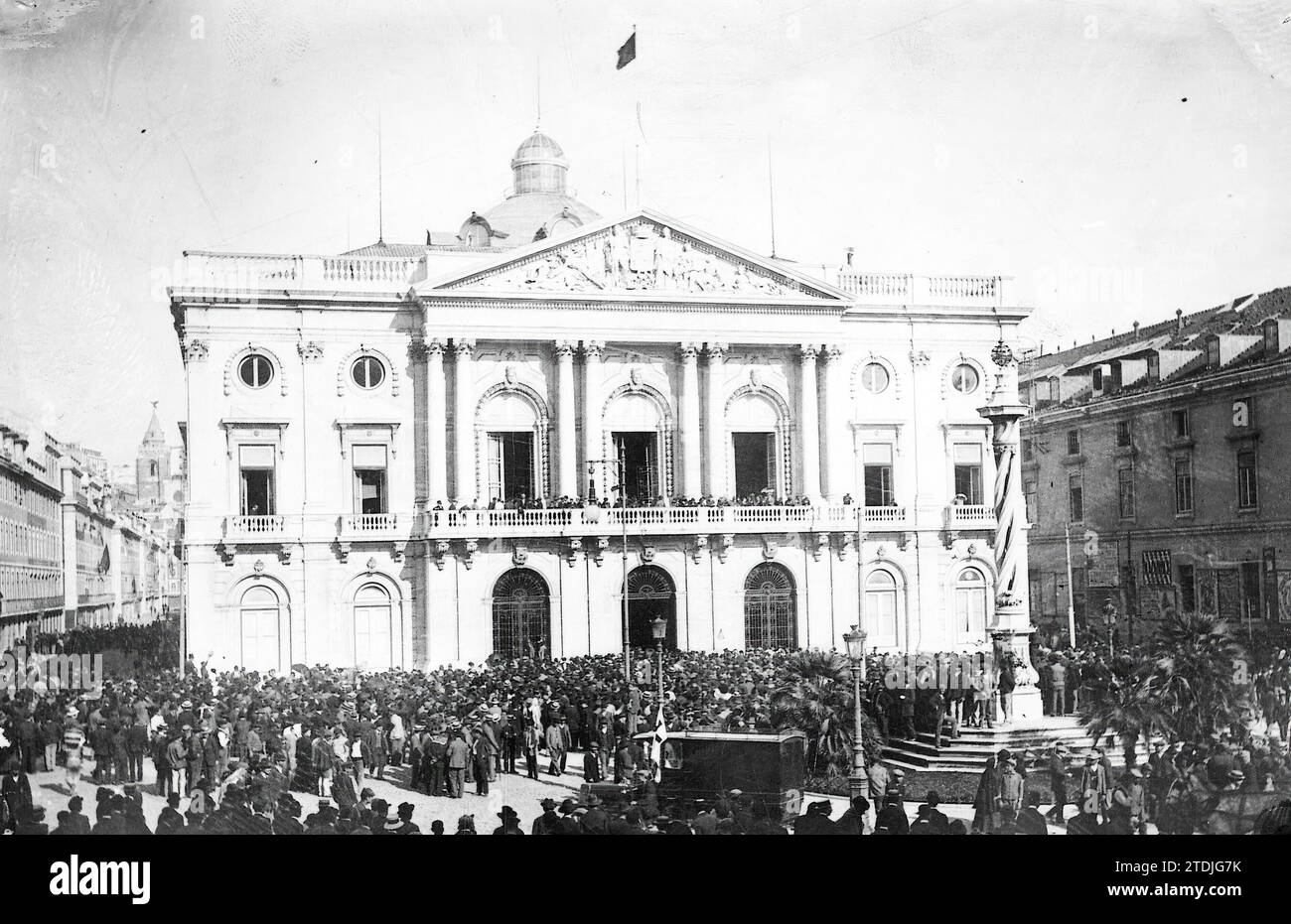 Lisbon, 10/05/1910. The proclamation of the Portuguese Republic. The ...