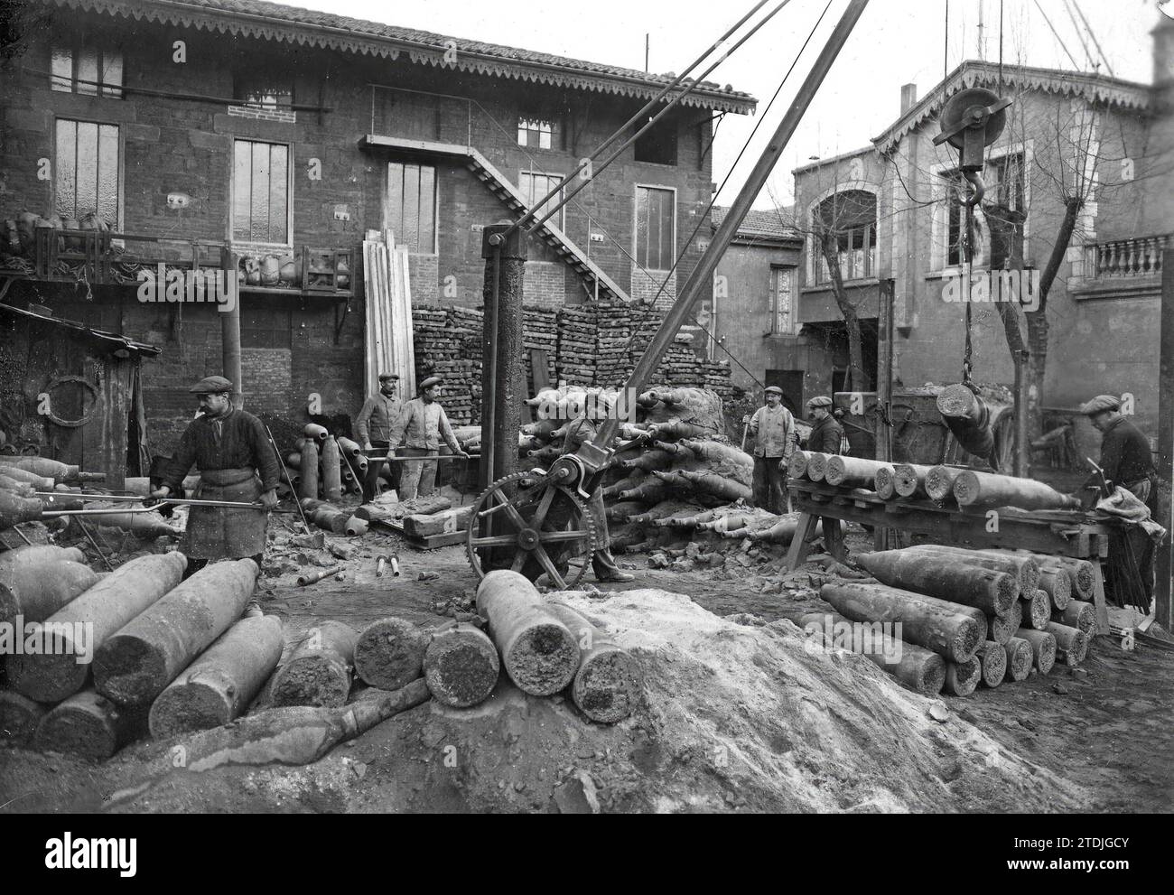 France, April 1916. World War I. Munitions production in France ...