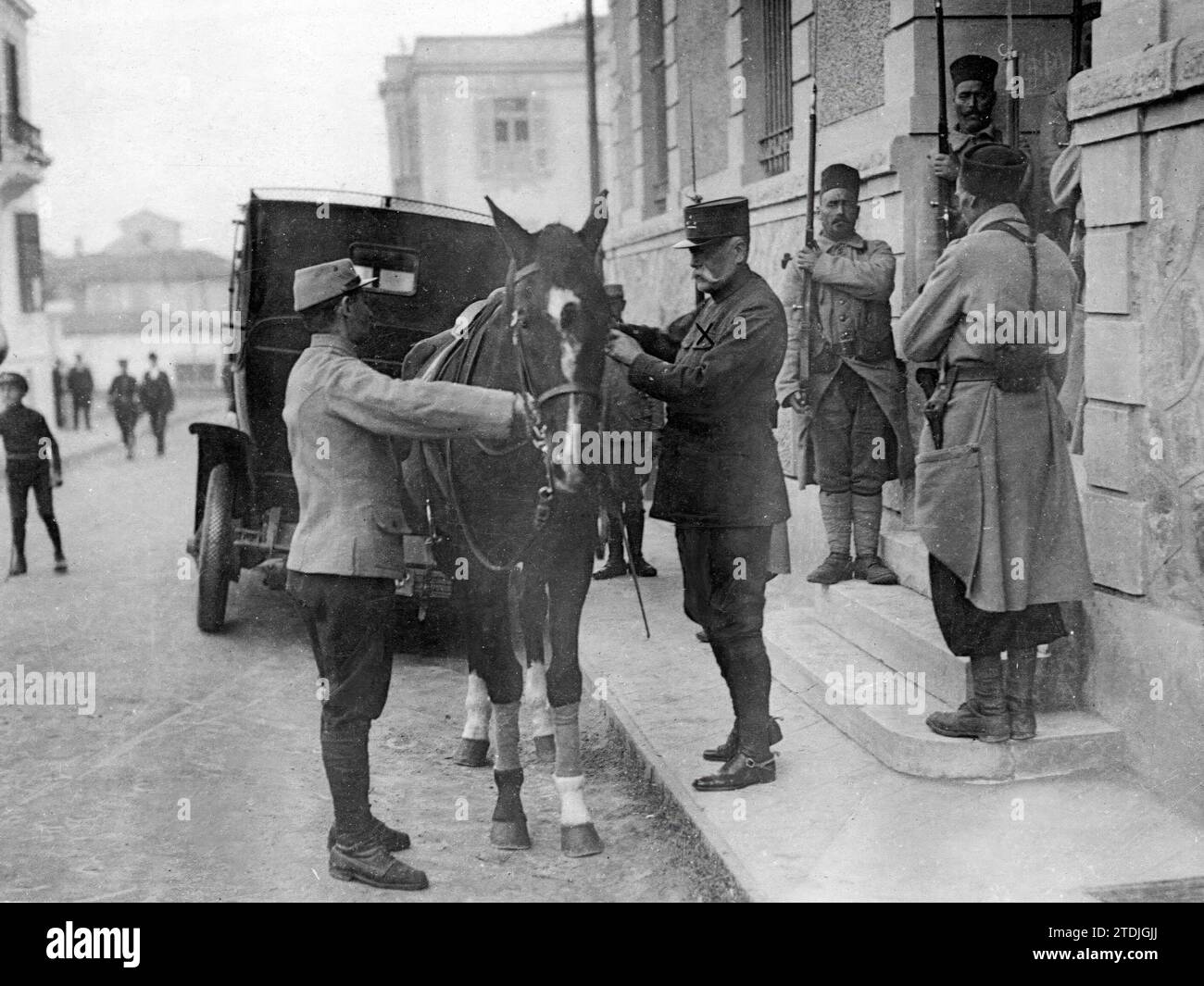 12/31/1915. The Allies in the Balkans. General Sarrail (X), head of the ...