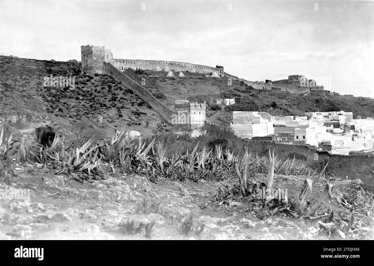 08/31/1913. In the surroundings of Tetouan. View of the Tetuan citadel ...