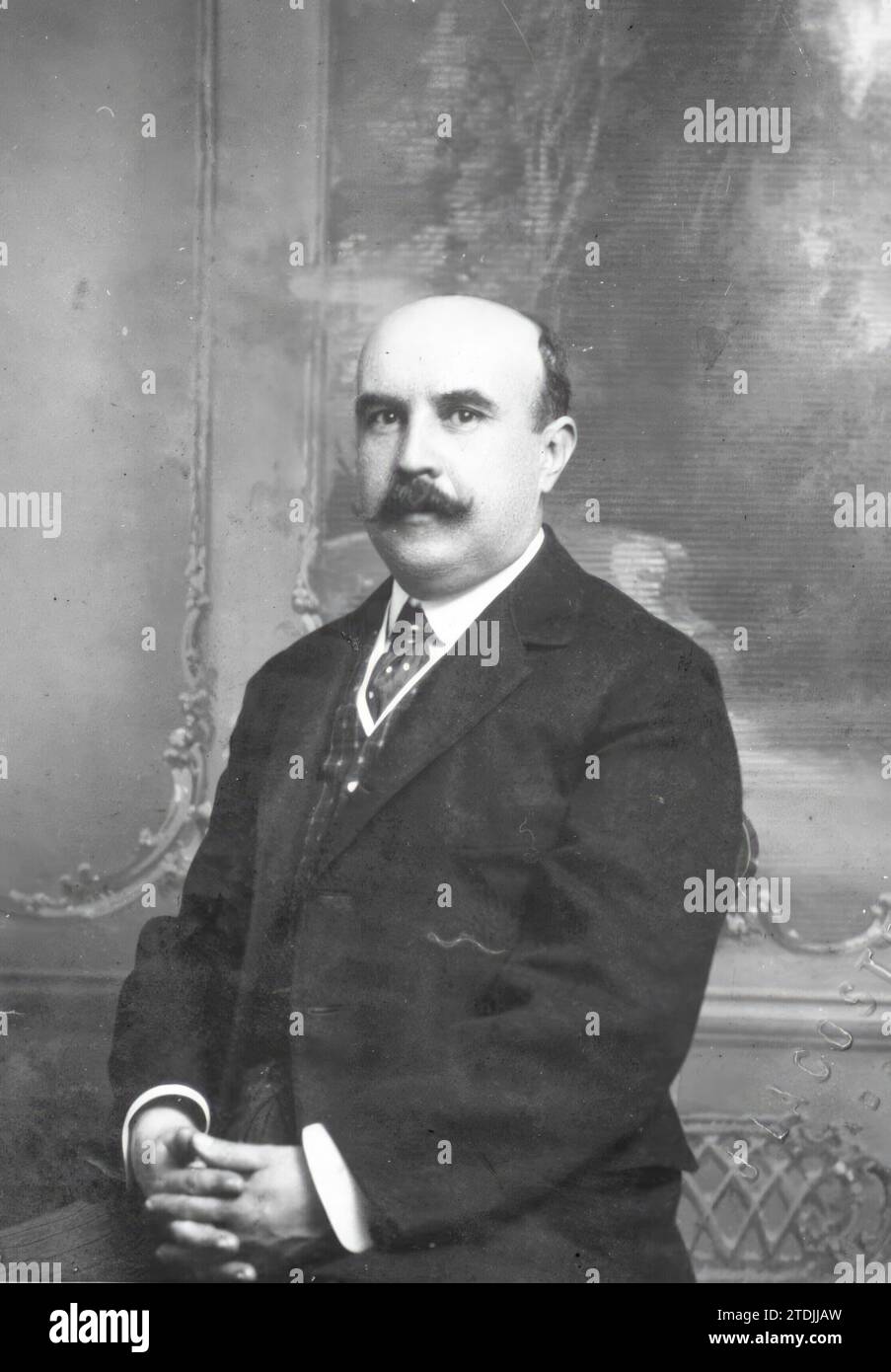 03/08/1914. Don Félix Llanos y Torriglía, who gave a notable conference ...