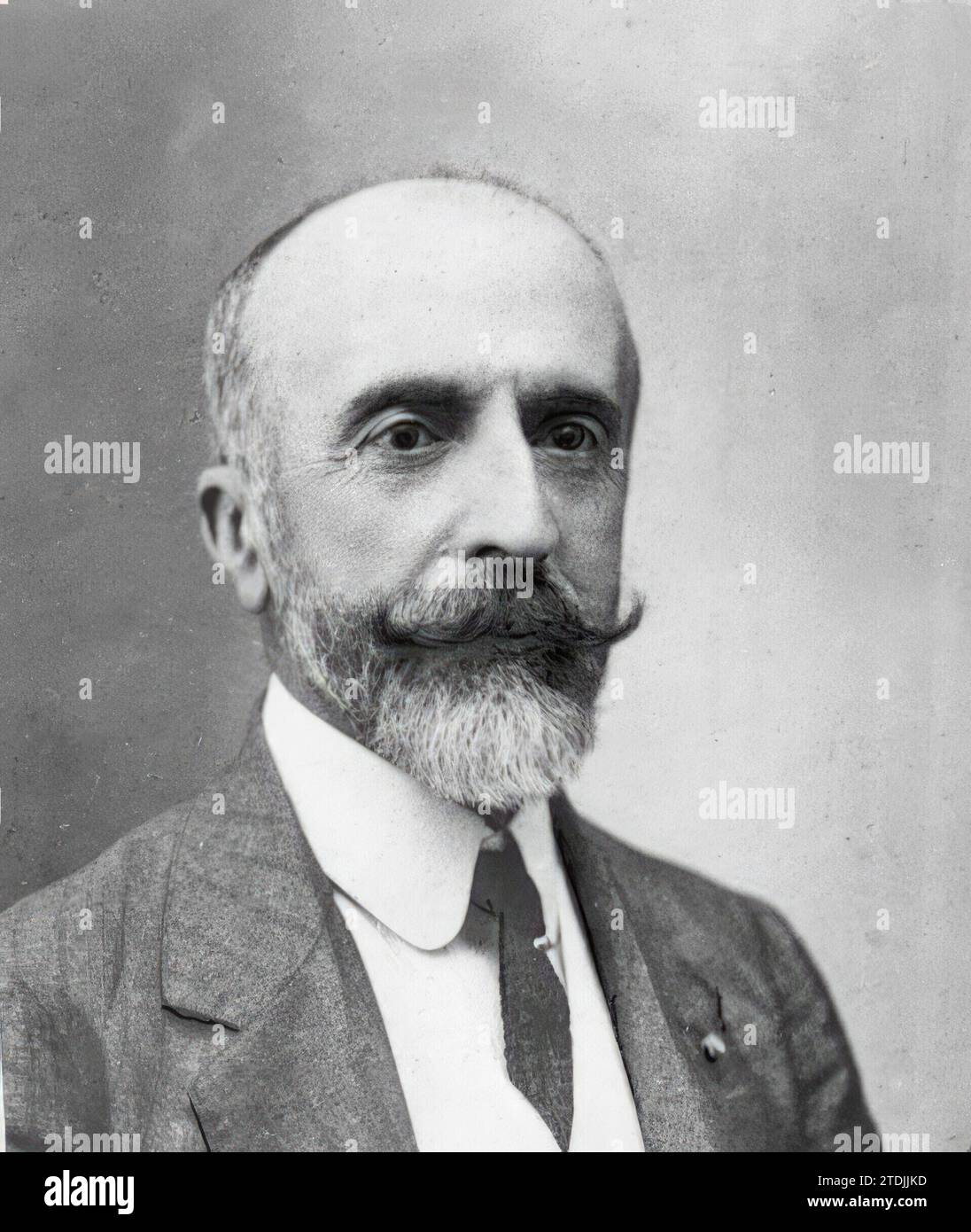 04/30/1912. Jury of the Architecture section. Mr. Enrique Repullés y ...