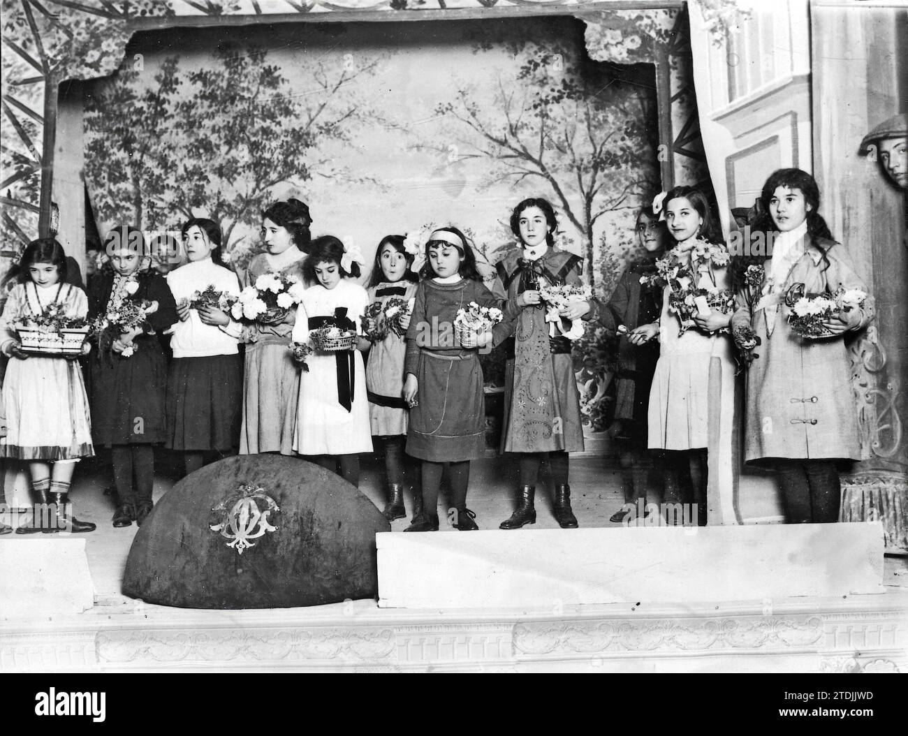 12/16/1912. Children's Board of Culture. The Girls Who Sang The "Pregón ...