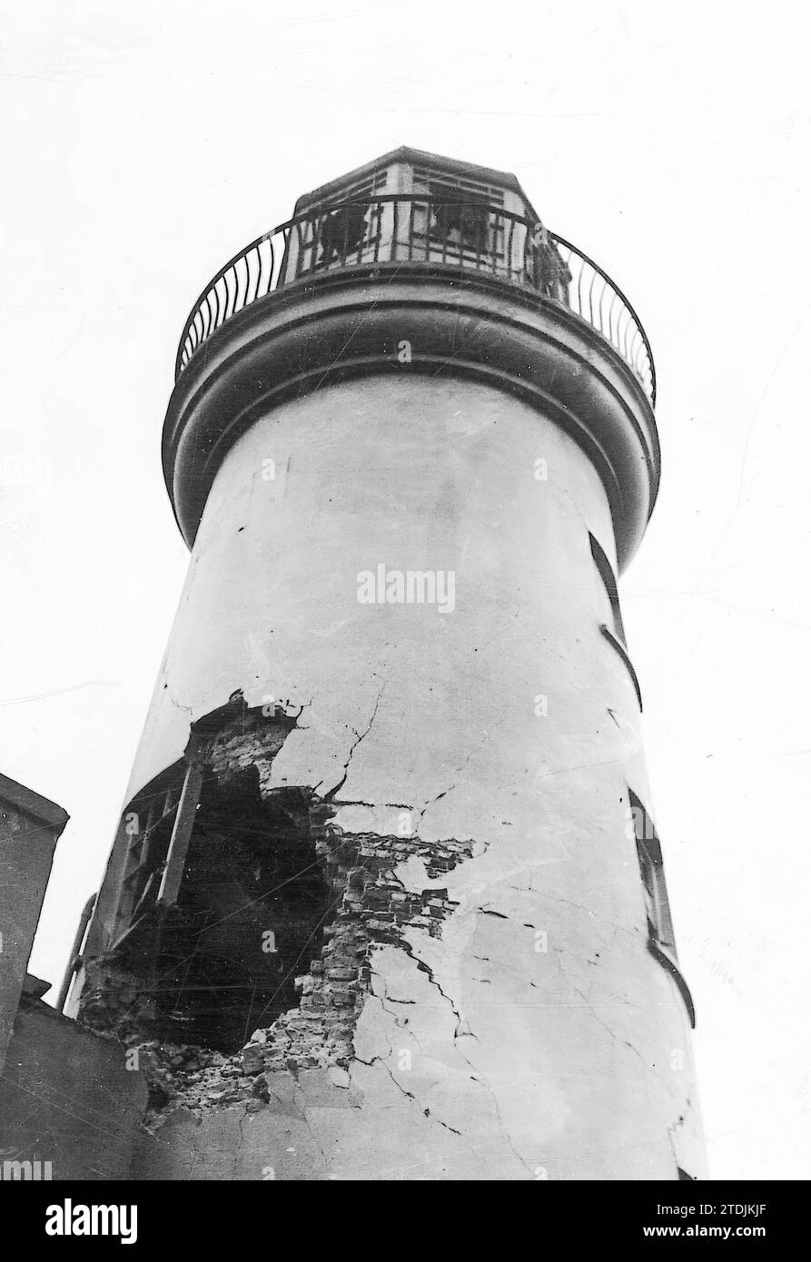 11/30/1914. The bombing of the English Coasts. Damage to the ...
