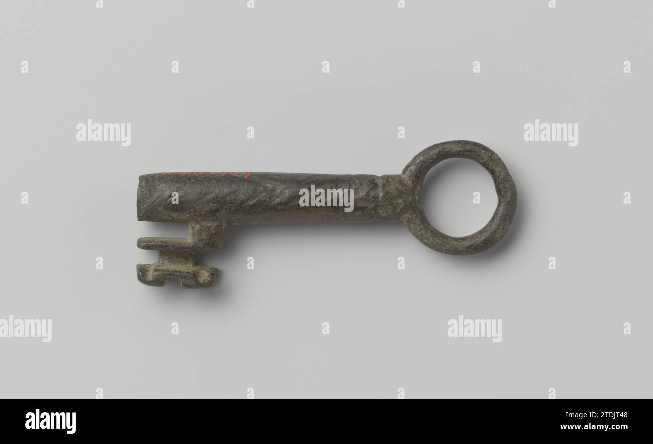 39 keys from the collection of Emmanuel Vita Israël, , c. 1400 - c ...