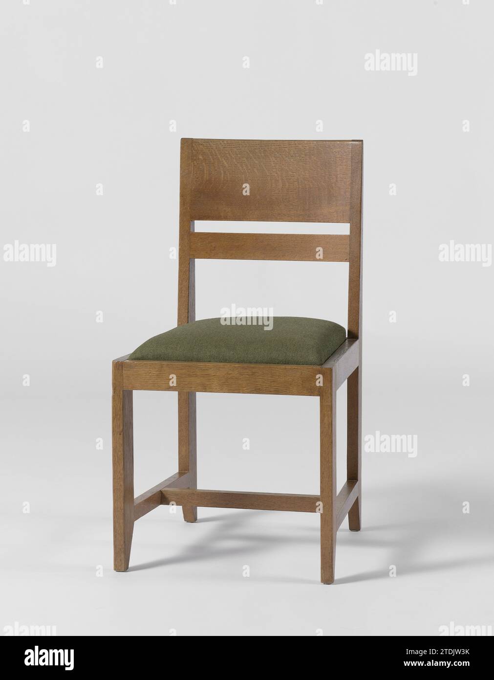Chair covered with green wool, Hendrik Wouda, c. 1924 Eikhout chair ...