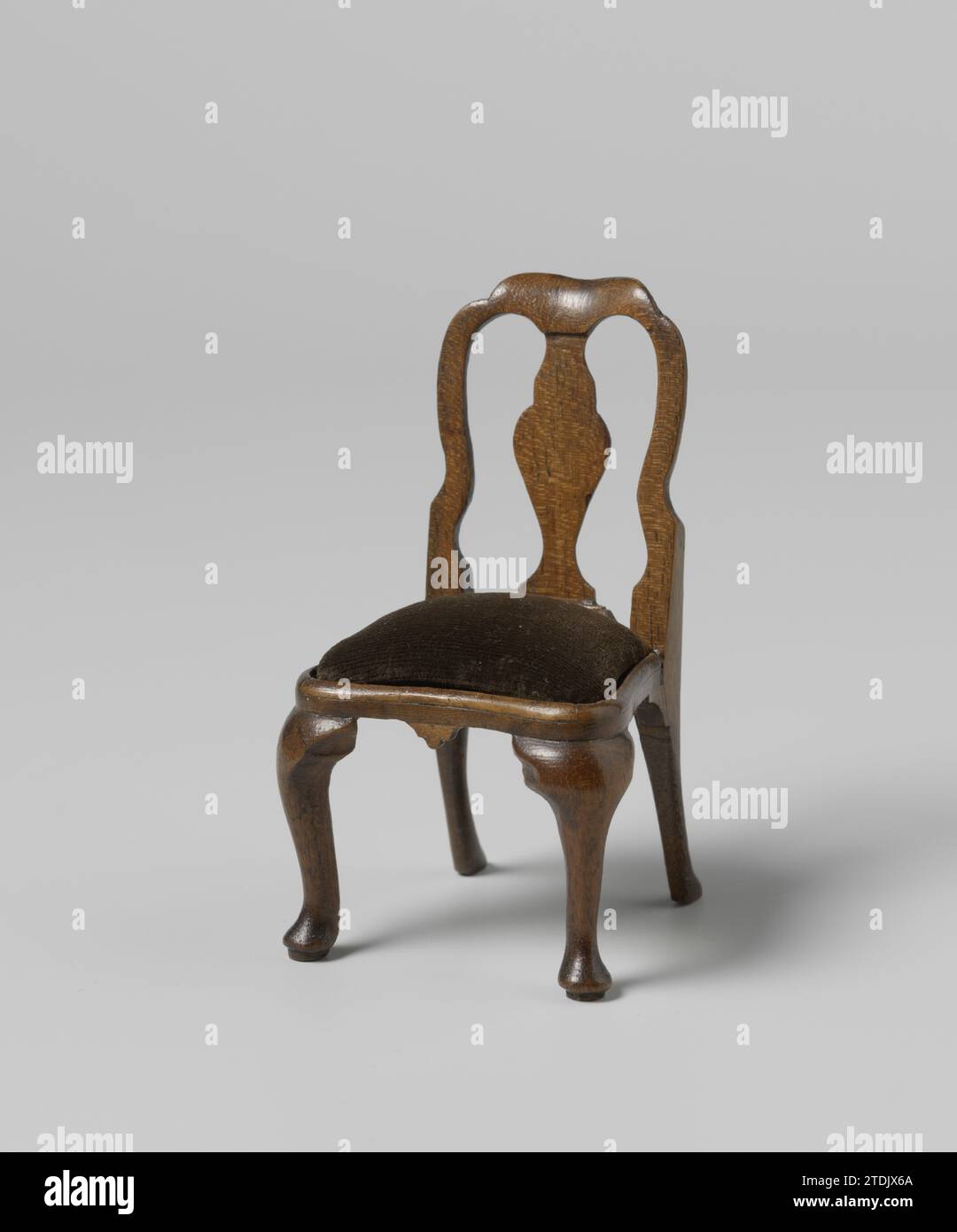 Chair with open backrest with middle style, the seat with green velvet ...