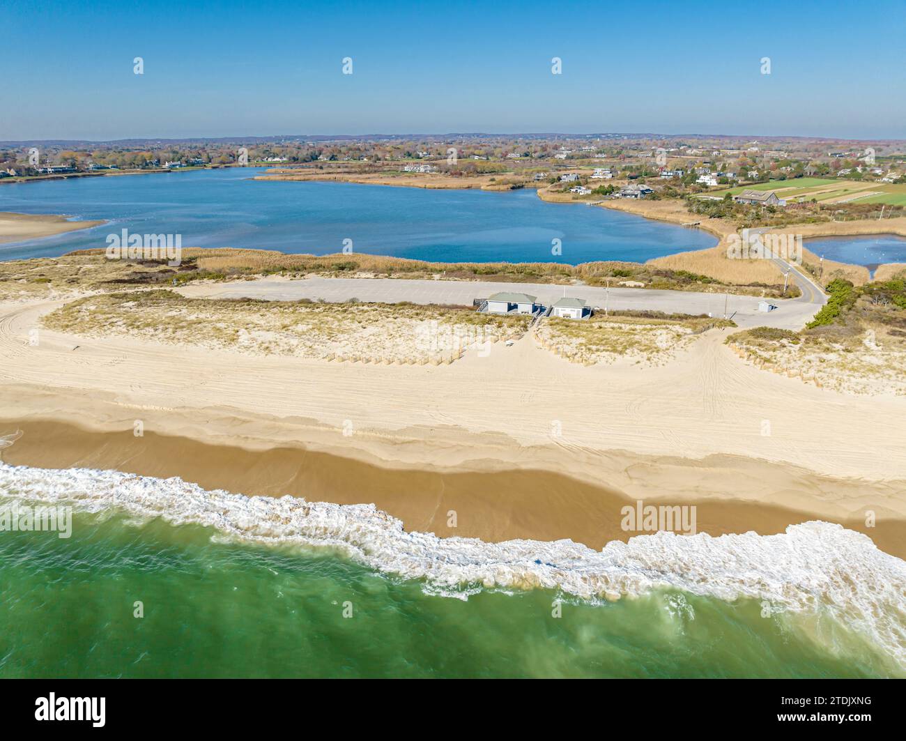 Aerial view parking lot main hi-res stock photography and images - Alamy