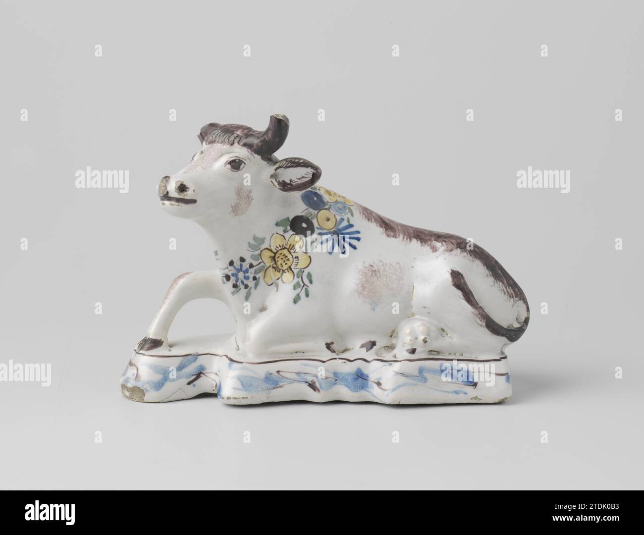 Tin glaze multi colored painted hi-res stock photography and images - Alamy