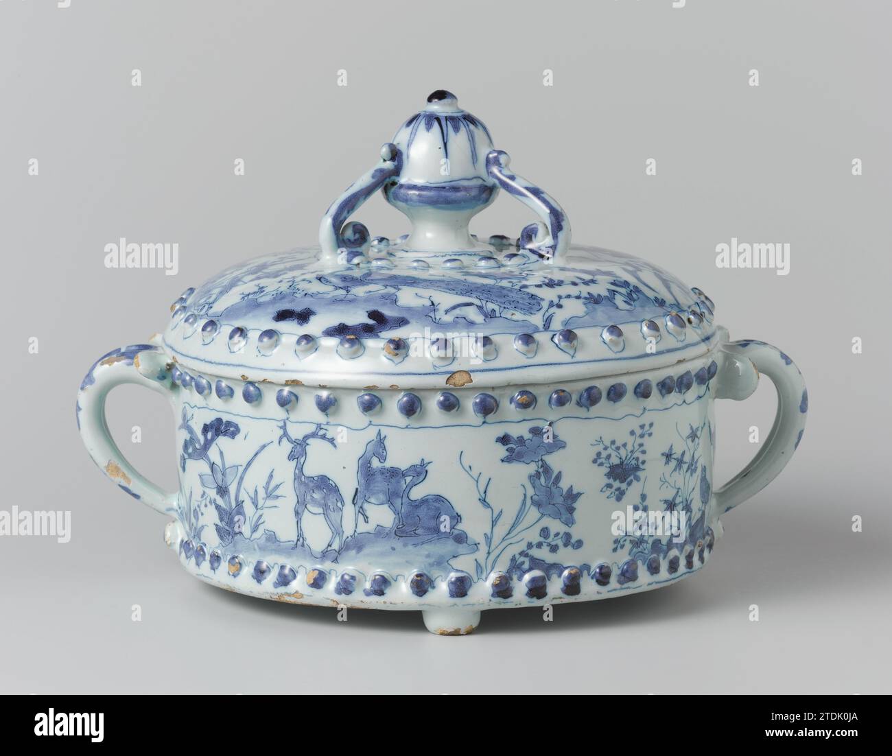 Spice Pot, anonymous, c. 1660 - c. 1680 The vaulted lid is crowned by a glans-shaped button ...