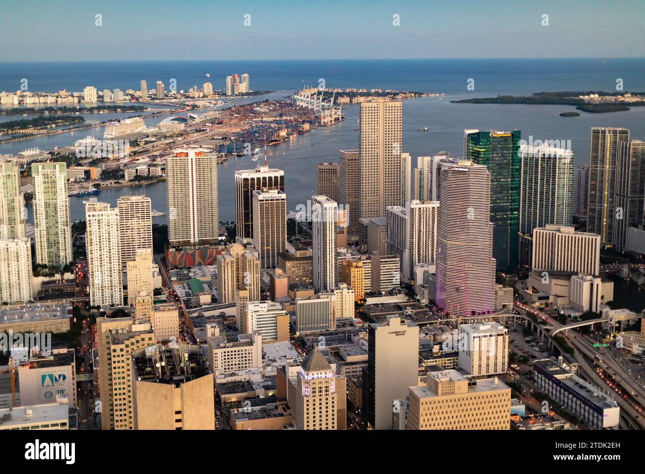 Downtown miami skyline night aerial hi-res stock photography and images ...