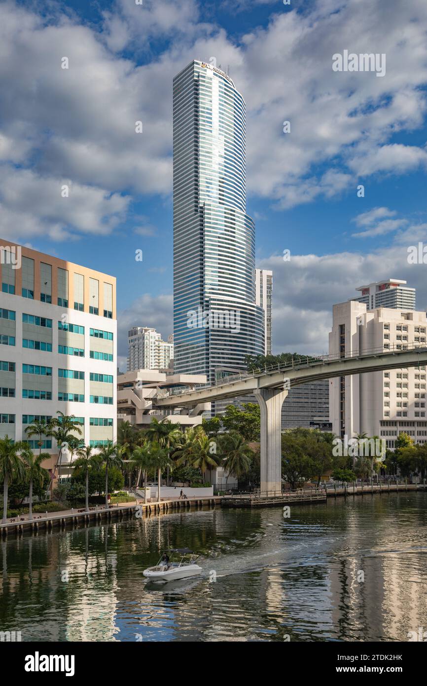 View of downtown MIami and Miami River, Florida, USA Stock Photo - Alamy
