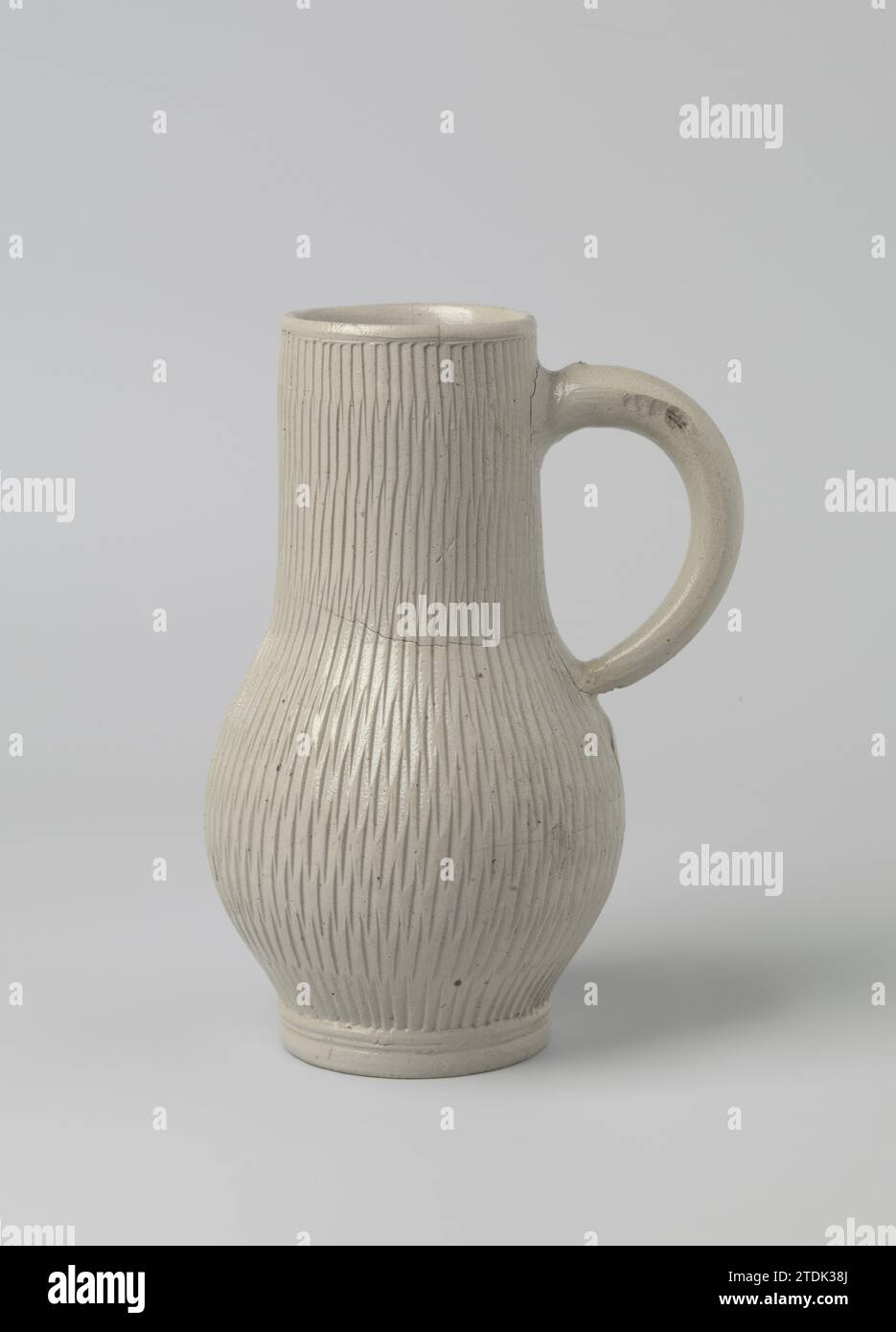 Chip-carved jug, anonymous, c. 1750 - c. 1780 Jug of stoneware on stand ring with a spherical ...