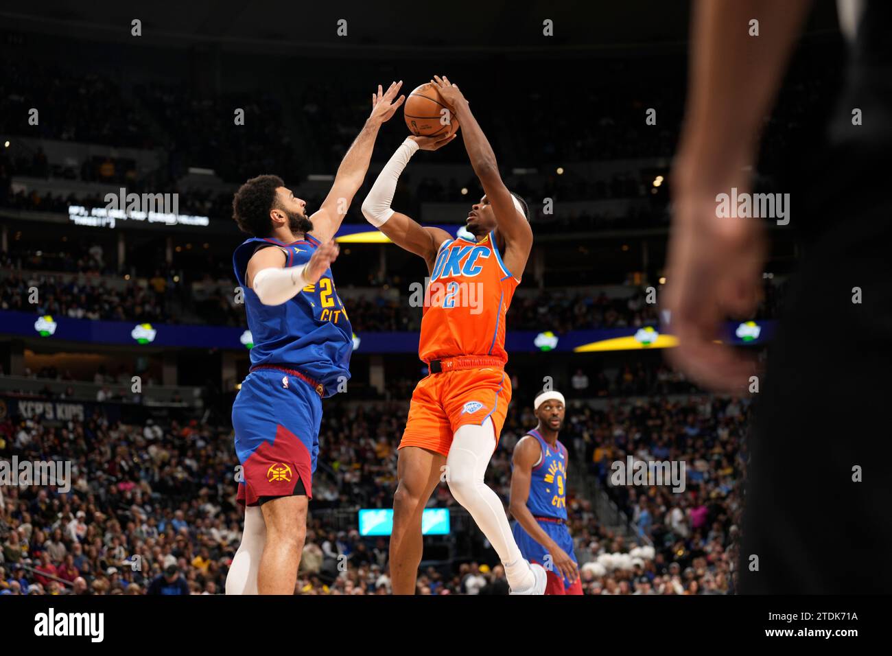 Oklahoma City Thunder guard Shai Gilgeous-Alexander (2) shoots over ...