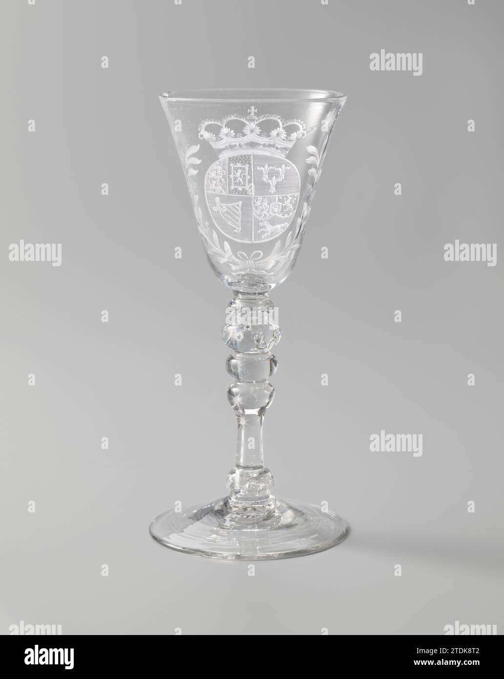 Chalip glass with the weapon of Anna van Hannover, Anonymous, c. 1735 ...