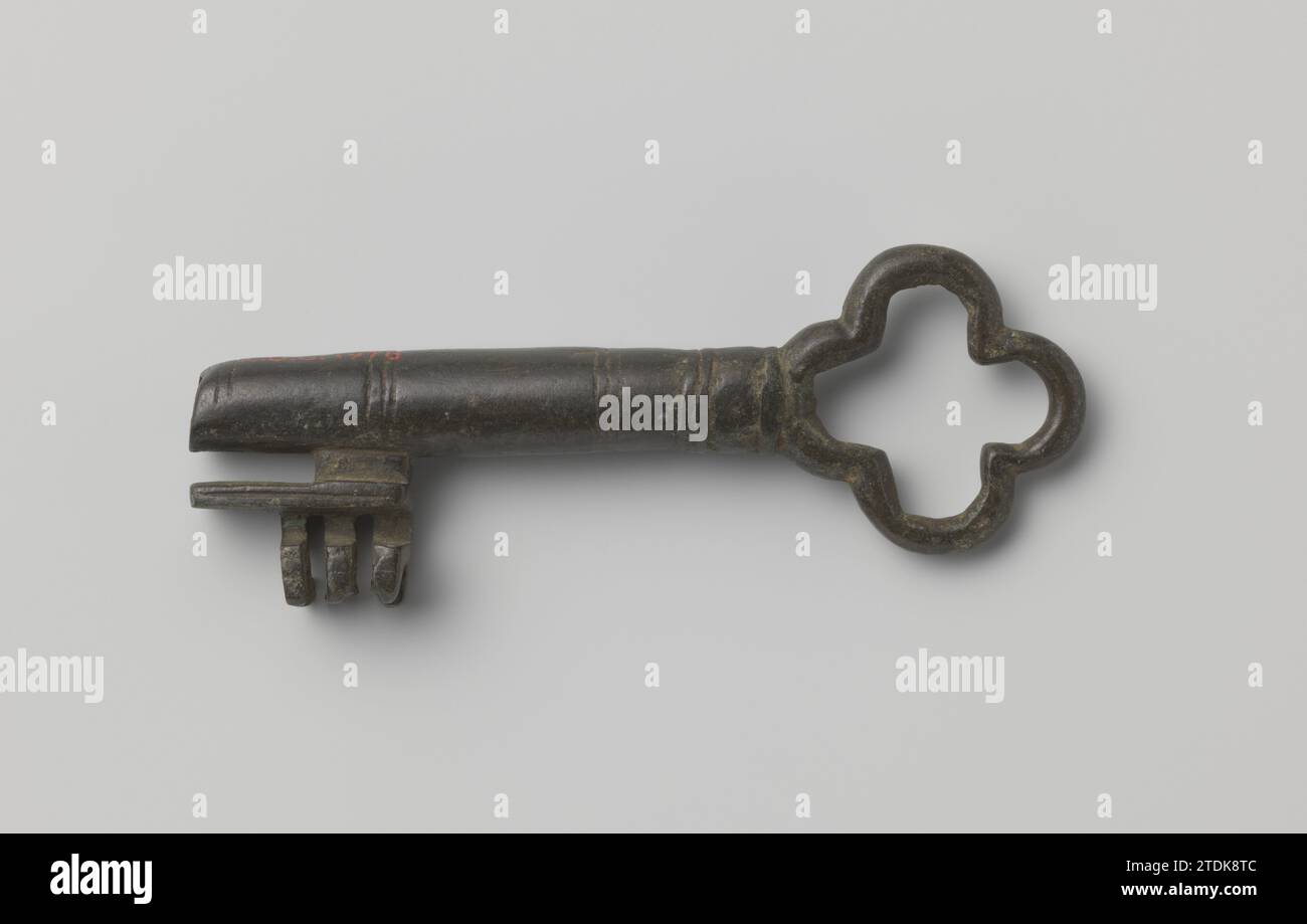 39 keys from the collection of Emmanuel Vita Israël, c. 1200 - c. 1300 ...