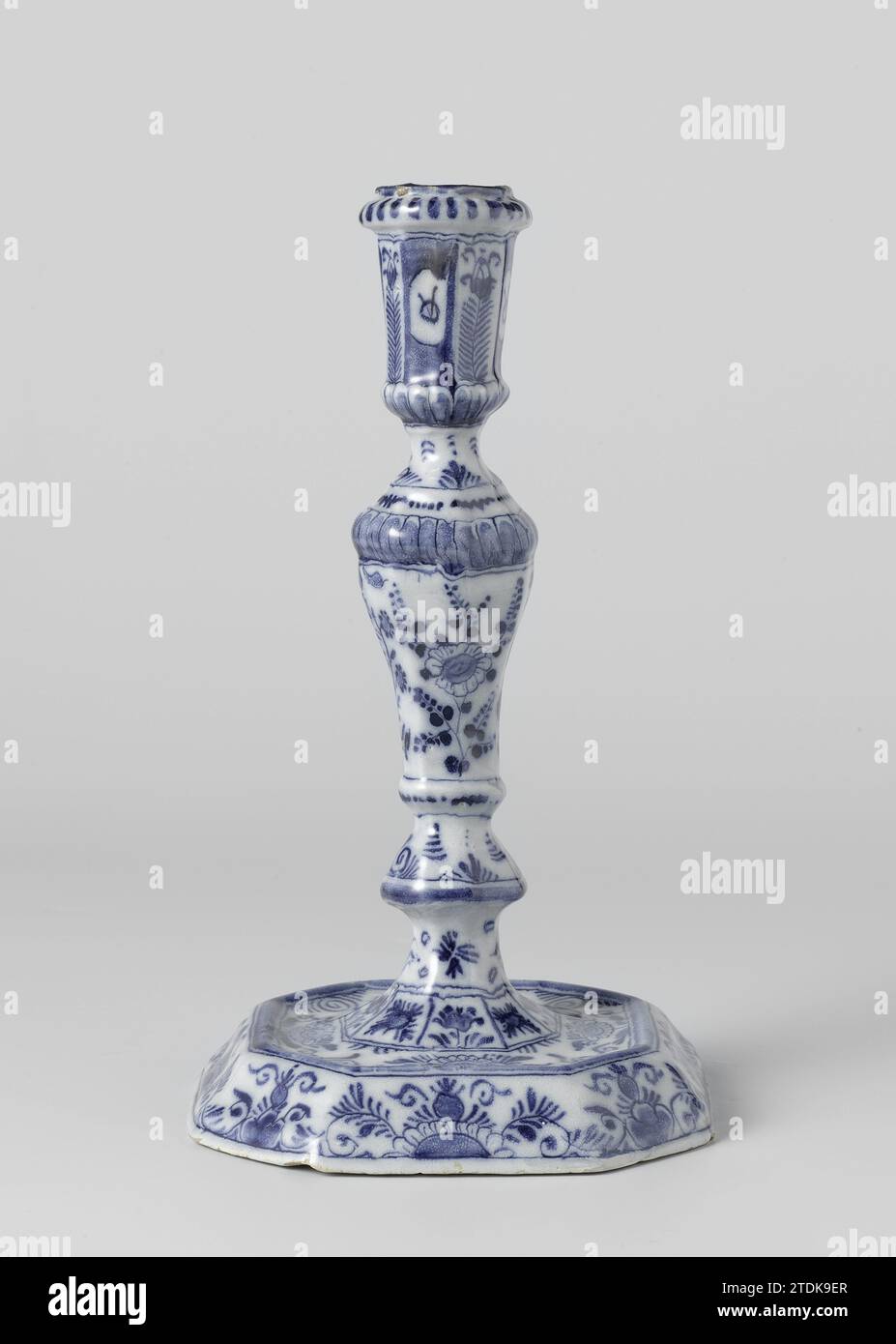 Pair of candlesticks, De Metaale Pot, c. 1760 - c. 1775 FaaMence ...