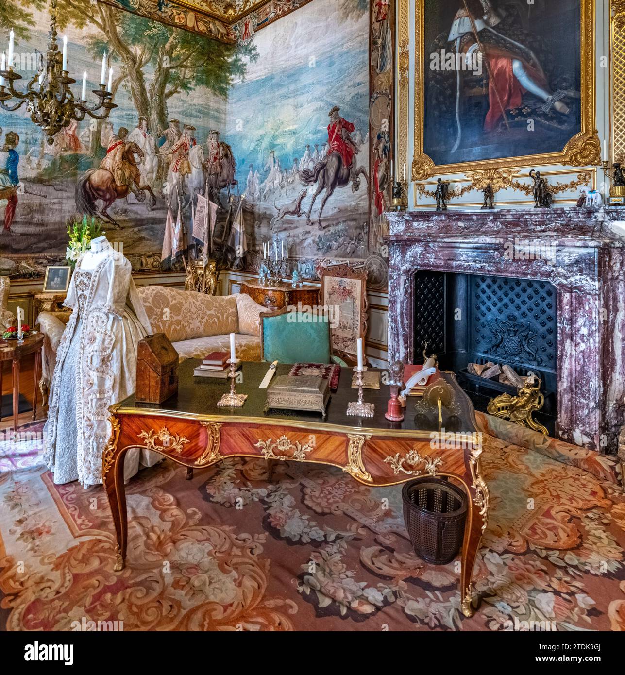 State room blenheim palace hi-res stock photography and images - Alamy