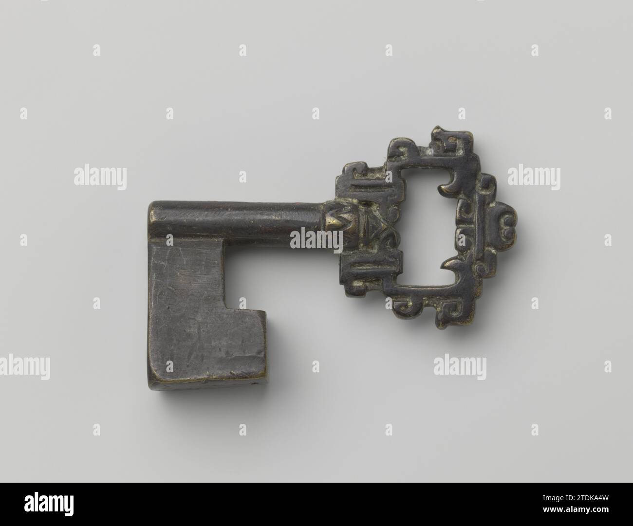 Pipe key, c. 1400 - c. 1950 Pipe key with decorated handle, short shaft ...