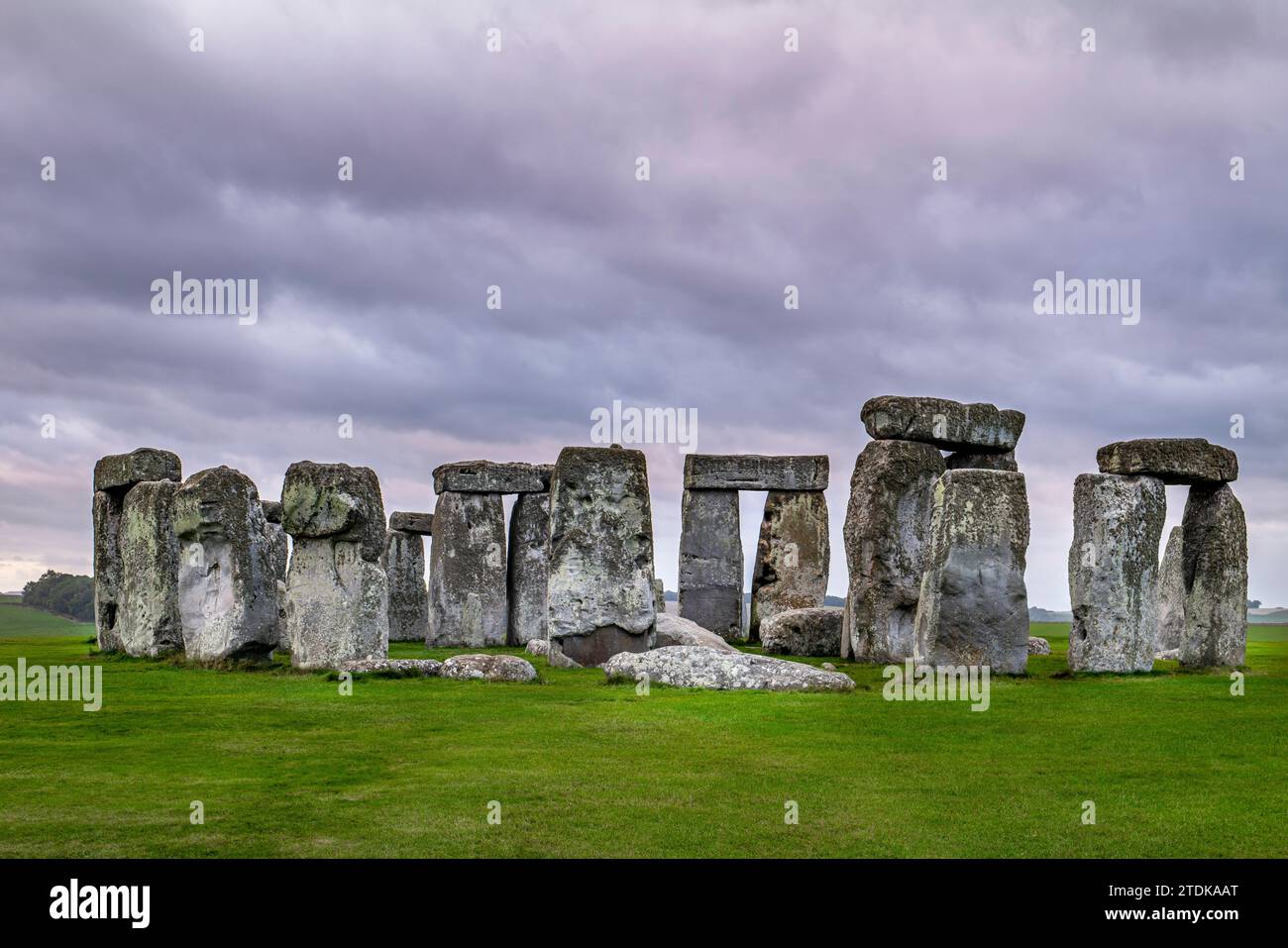 STONEHENGE (3000-2000 BCE) SALISBURY WILTSHIRE UNITED KINGDOM Stock ...