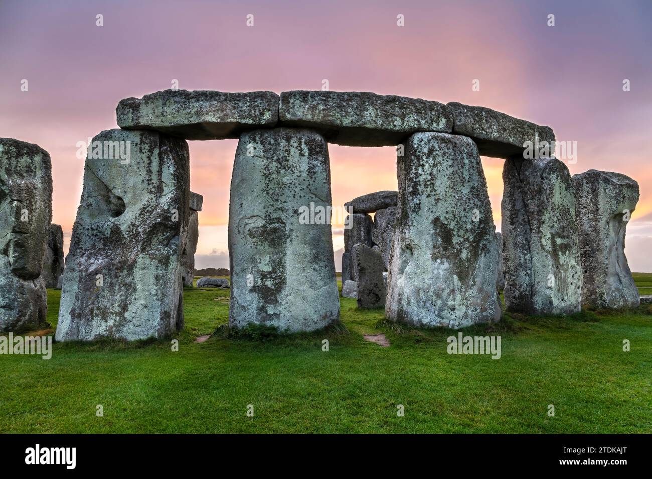 STONEHENGE (3000-2000 BCE) SALISBURY WILTSHIRE UNITED KINGDOM Stock ...