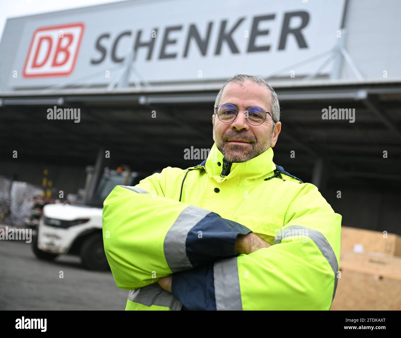 PRODUCTION - 07 December 2023, Hesse, Frankfurt/Main: Nouri Boulahrouz ...