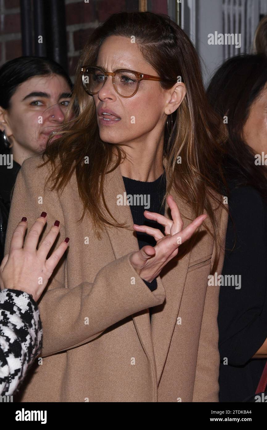 New York, USA. 18th Dec, 2023. Amanda Peet attends the 'Appropriate ...