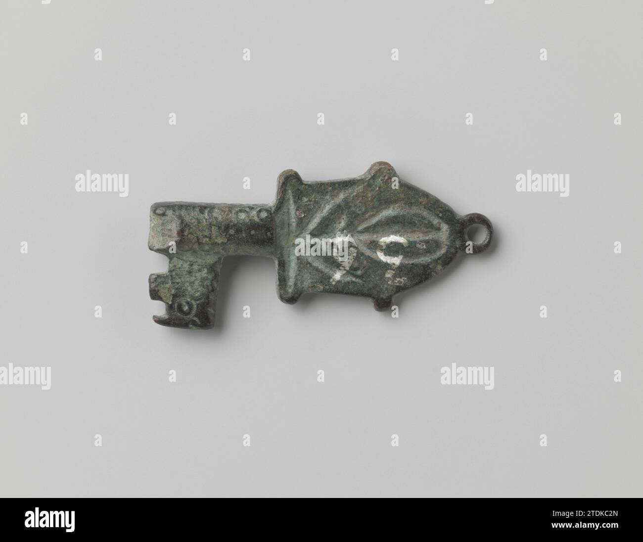Key, c. 1400 - c. 1950 Key with flat bell -shaped handle, decorated ...