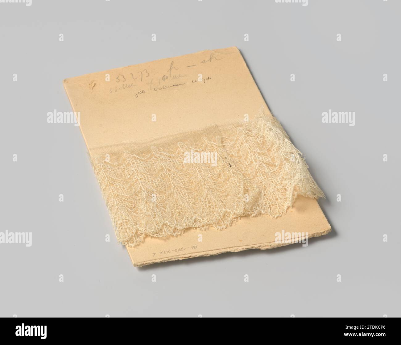 Strip of white side with winding motif on cardboard, Gustav Schnitzler ...