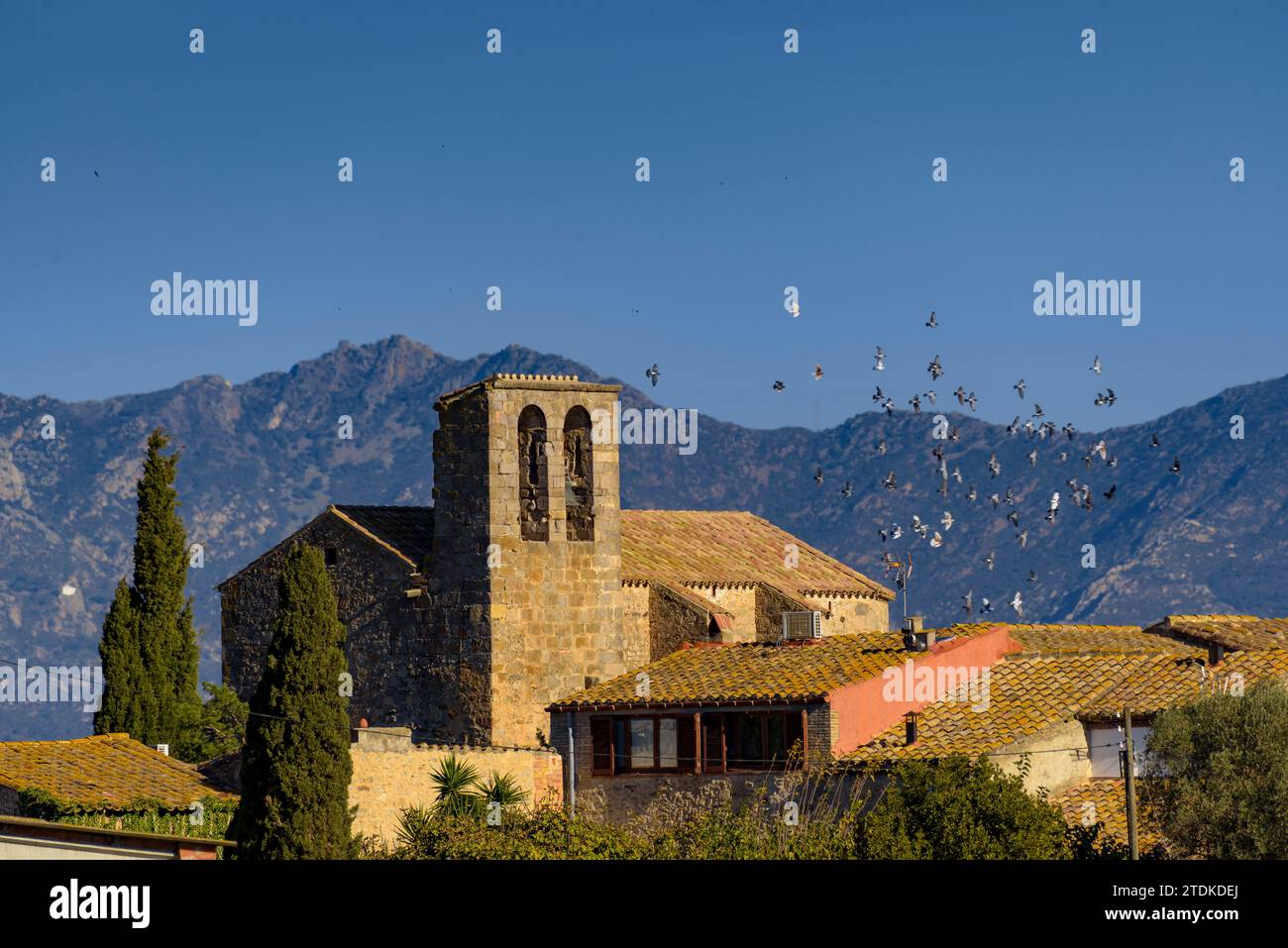 Church of Sant Esteve of Vilacolum on an autumn morning (Alt Empordà ...