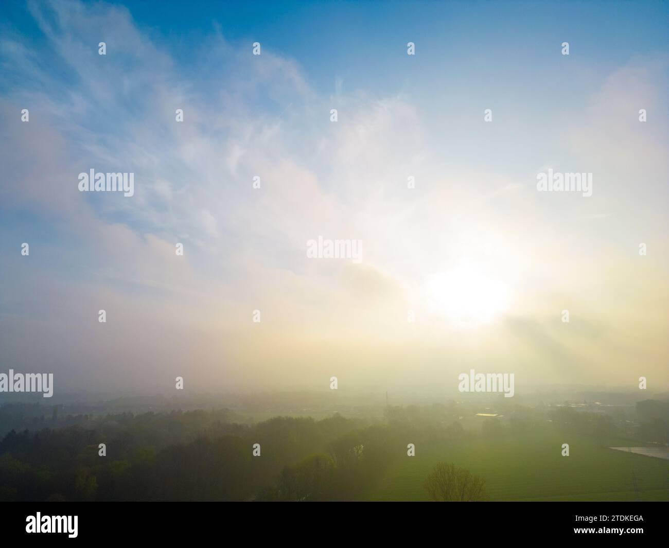Sky gradients hi-res stock photography and images - Alamy