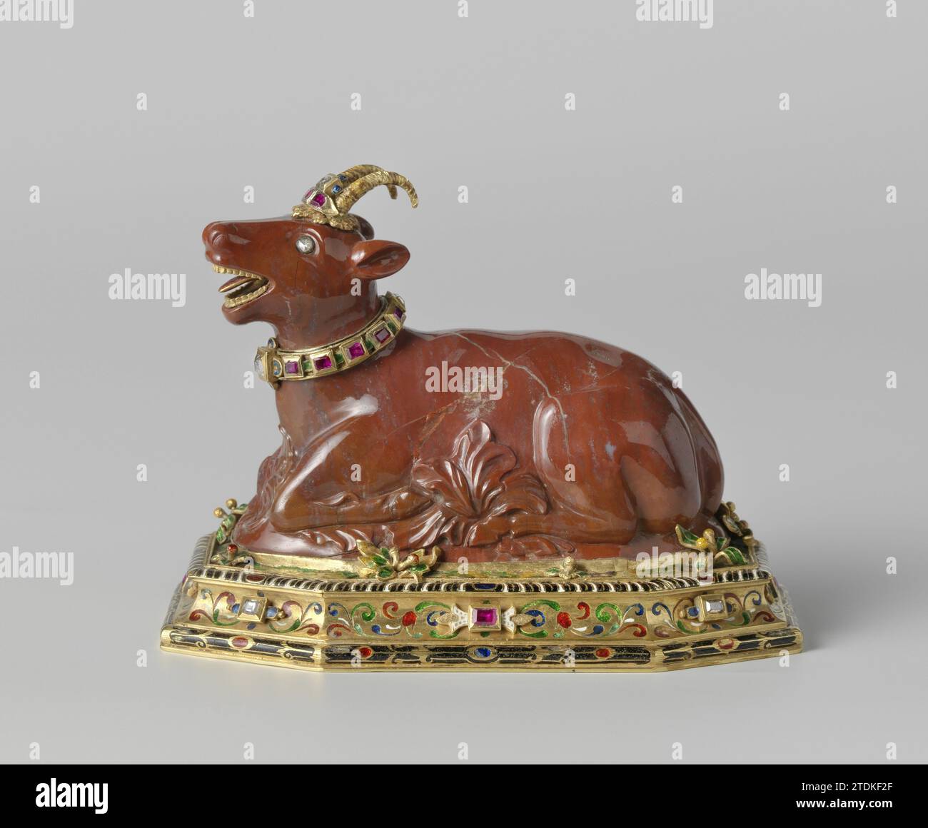 Ruby jasper hi-res stock photography and images - Alamy