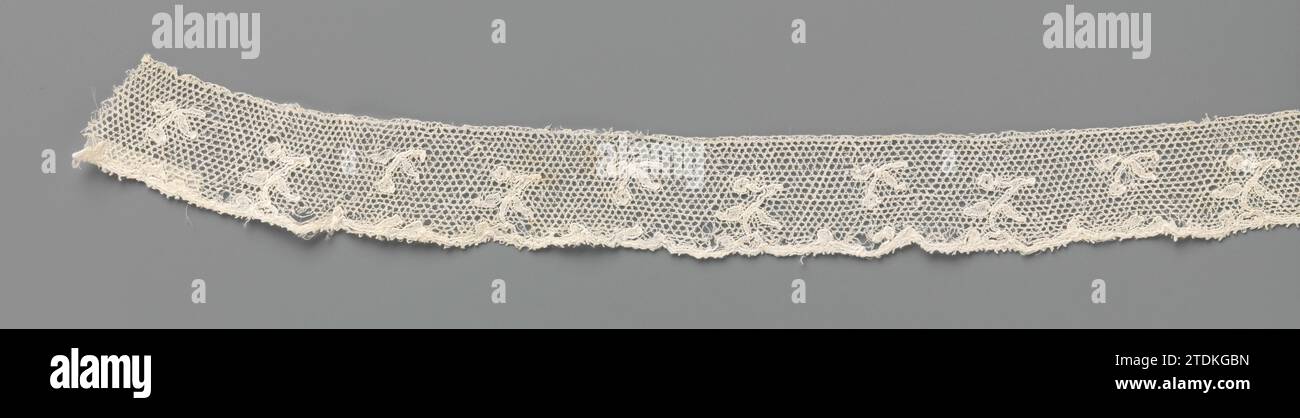 Loose hanging twig hi-res stock photography and images - Alamy