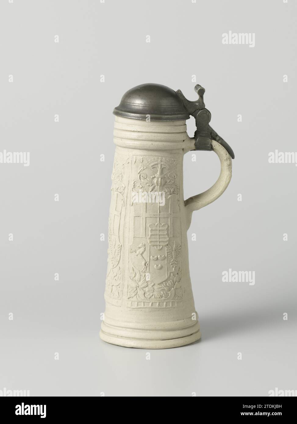 Coat of arms of cologne hi-res stock photography and images - Alamy