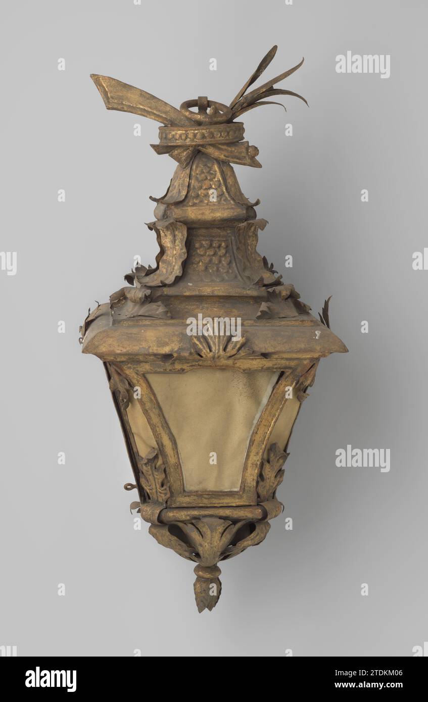 Lantern, four -sided with truncated corners and articulated roof ...