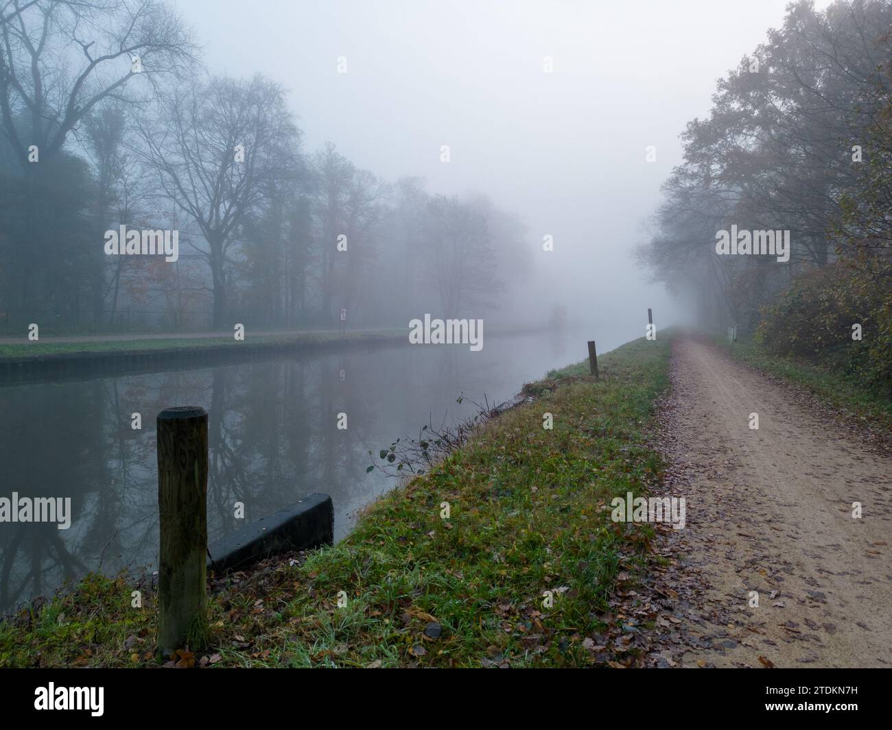 Muffled sounds hi-res stock photography and images - Alamy