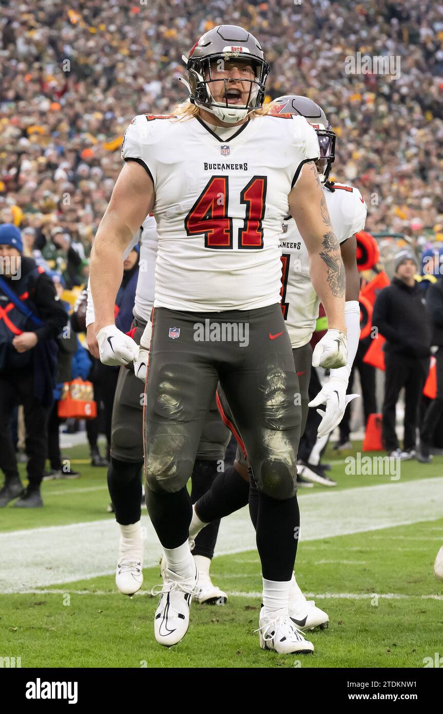 Green Bay, WI, USA. 17th Dec, 2023. Tampa Bay Buccaneers tight end Ko ...