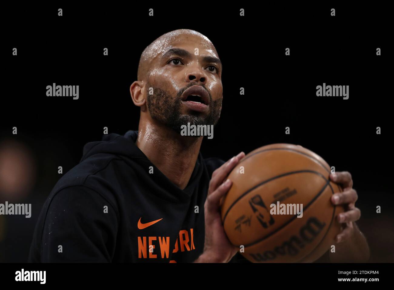 LOS ANGELES, CA - DECEMBER 18: New York Knicks forward Taj Gibson (67 ...
