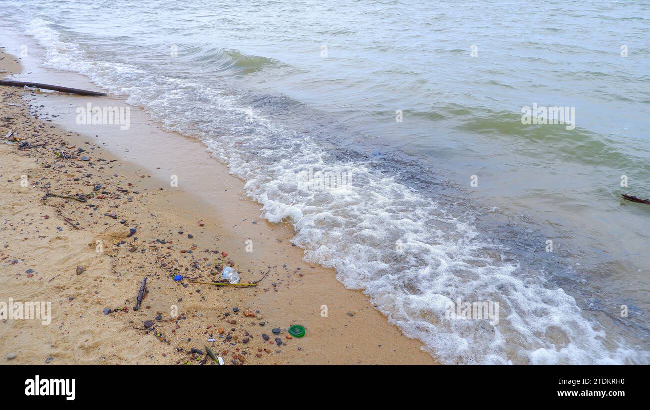 Natural View Of Murky Sea Water On Tanjung Kalian Beach, Indonesia ...
