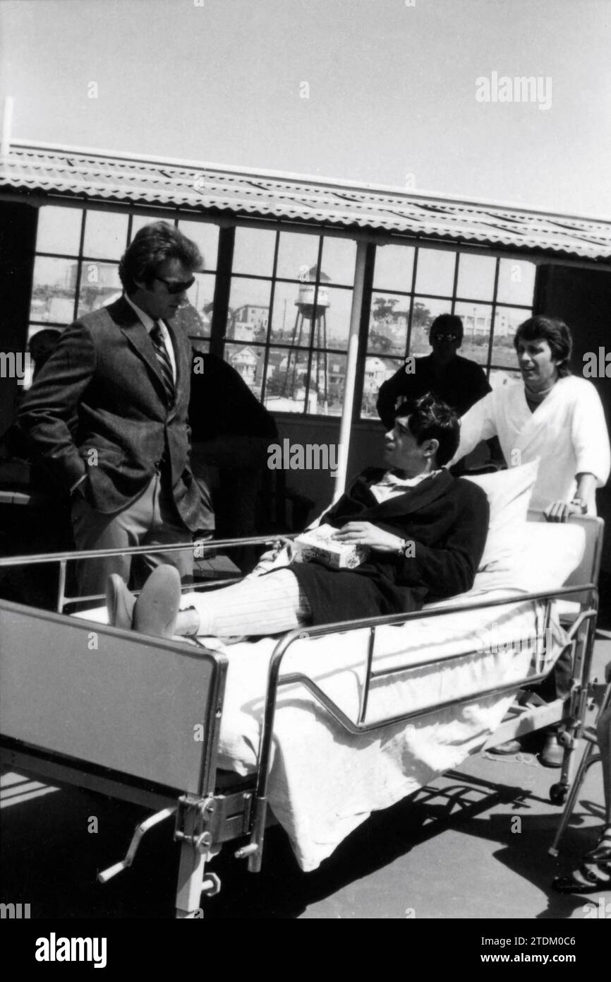 CLINT EASTWOOD and RENI SANTONI on set location candid photo in San ...