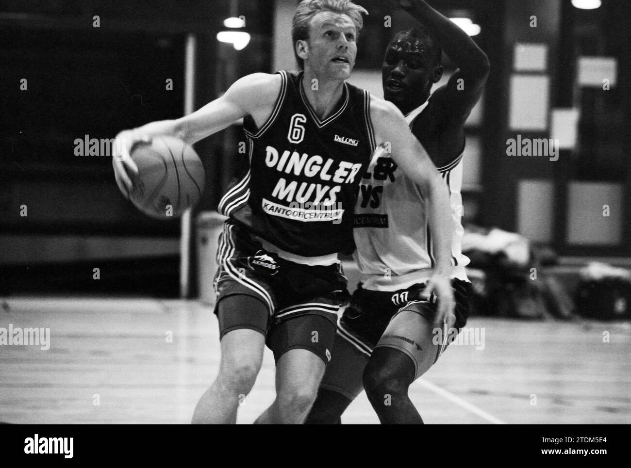 Training photos Velser Basketball Club Akrides, 11-11-1992, Whizgle ...