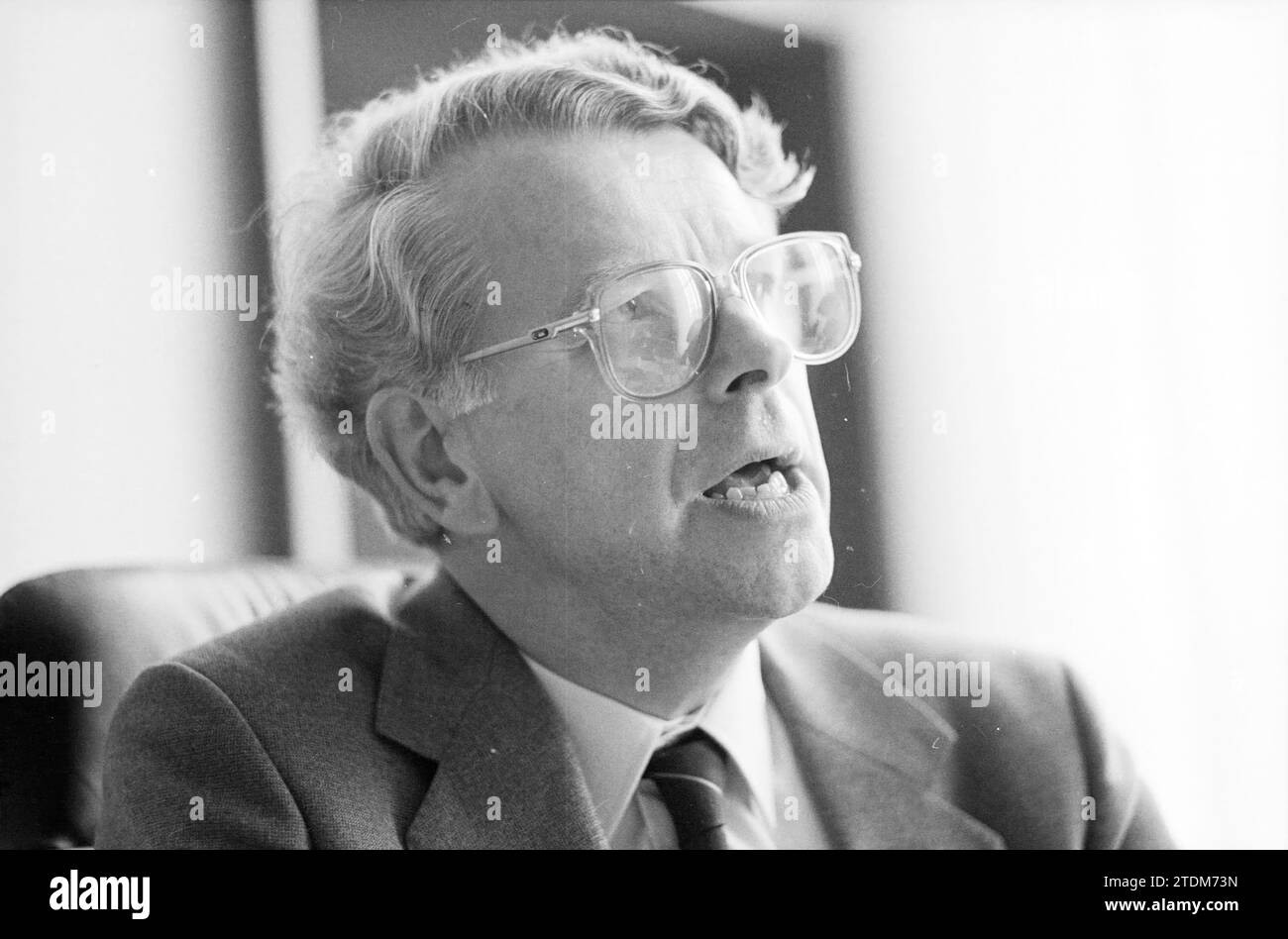 Van de haak hi-res stock photography and images - Alamy