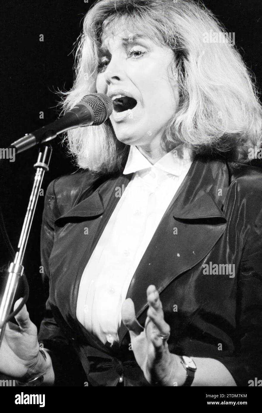 Performance vickey brown hi-res stock photography and images - Alamy