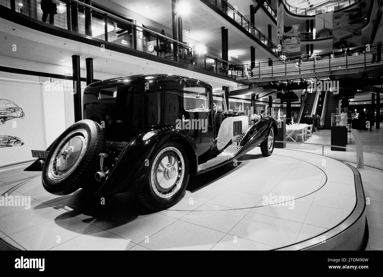 ONE OF THE SEVEN MODELS MADE BETWEEN 1926-1933 BY ETTORE BUGATTI ...
